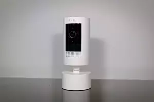 Najbolje vanjske kućne sigurnosne kamere, Ring Stick Up Cam recenzija