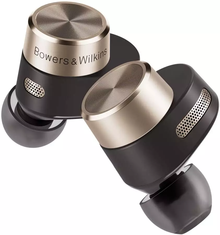 Bowers & Wilkins PI7, tlhahlobo ea li-headphone