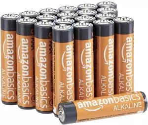 Základy Amazon AAA 1,5V alkalické vysoce výkonné baterie