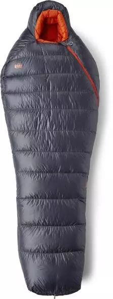 beste schlafsäcke - rei schwarzer daunenschlafsack