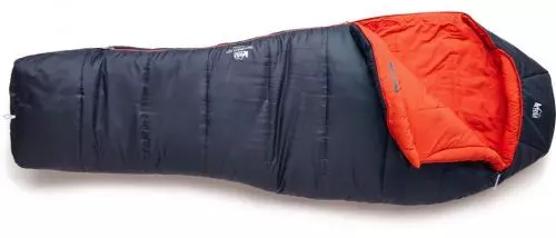 REI Co-Op Trailbreak 20 Schlafsack in blauen und roten Farben