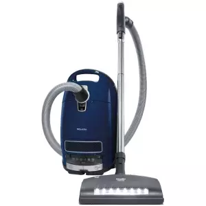 Miele C3 vacuum cleaner, labing maayo nga vacuum cleaner