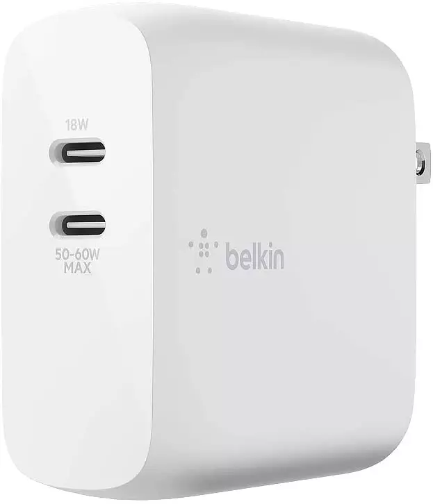 מטען למחשב נייד של belkin charge boost 68W