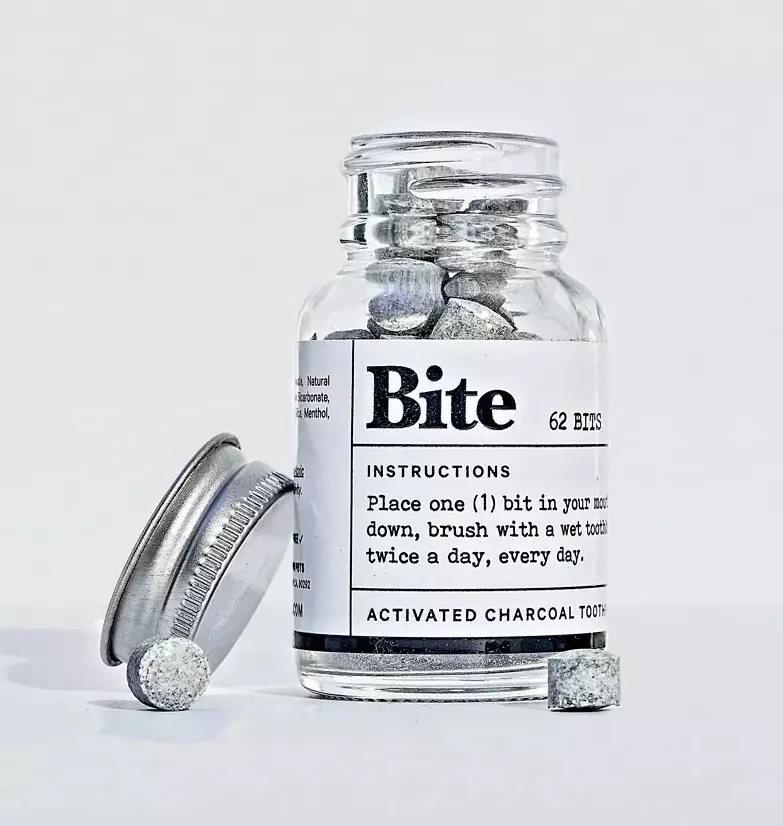 Bite-Mint-Charcoal-Toothpaste-Bits