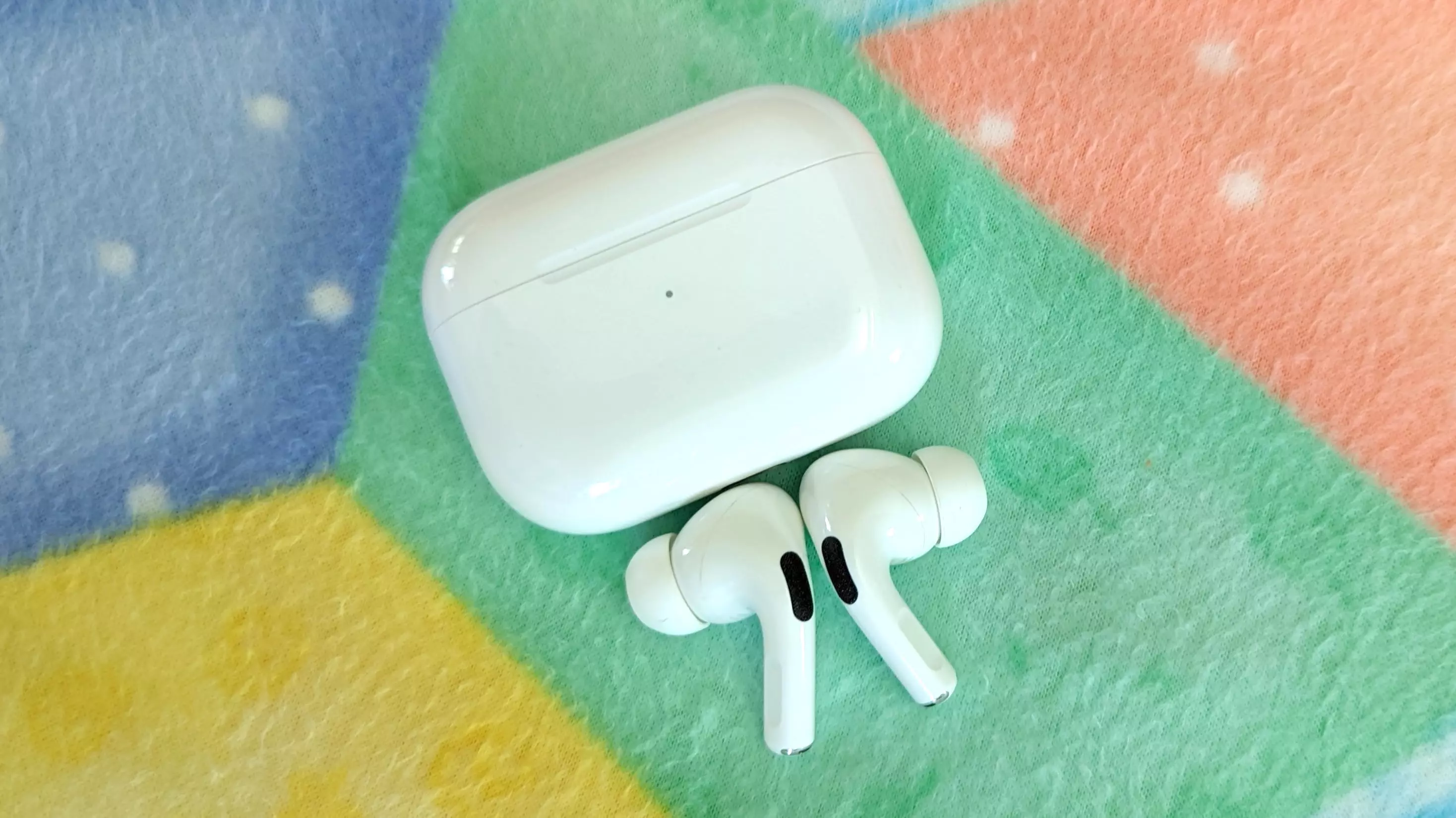 苹果airpods pro耳塞