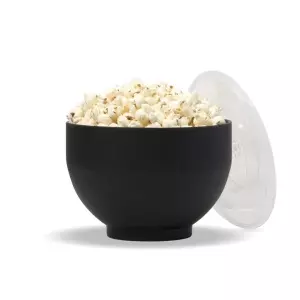 کھانے کے شوقین افراد کے لیے بہترین تحائف، W&P The Popper Collapsible Popcorn Bowl