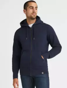 zippered hoodie