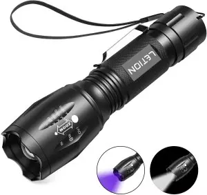 uv flashlight