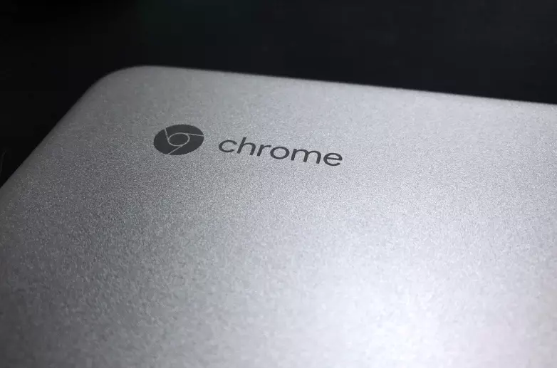 三星 Chromebook 3 BGR