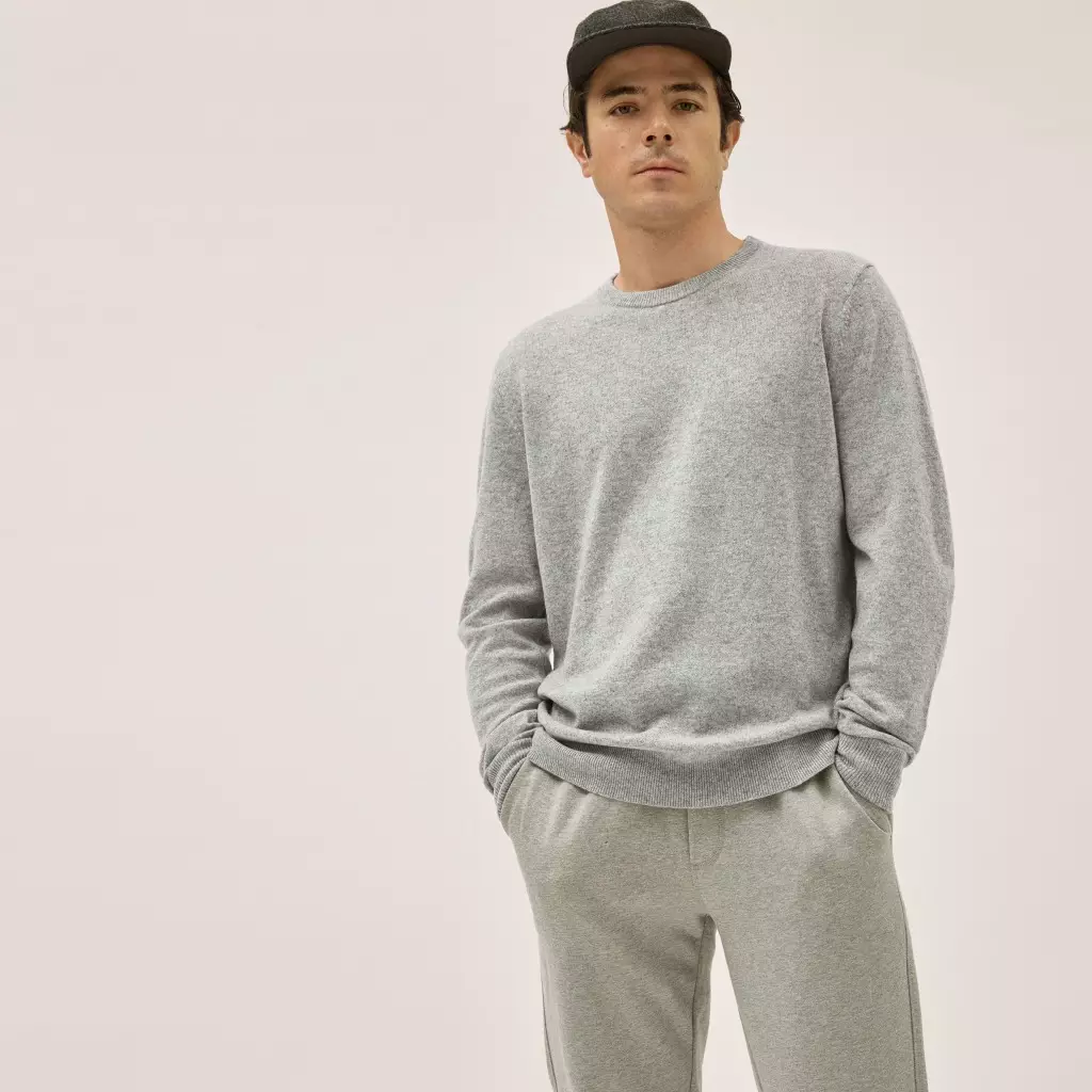 Everlane ქაშმირის სვიტერი, კაფსულის გარდერობი