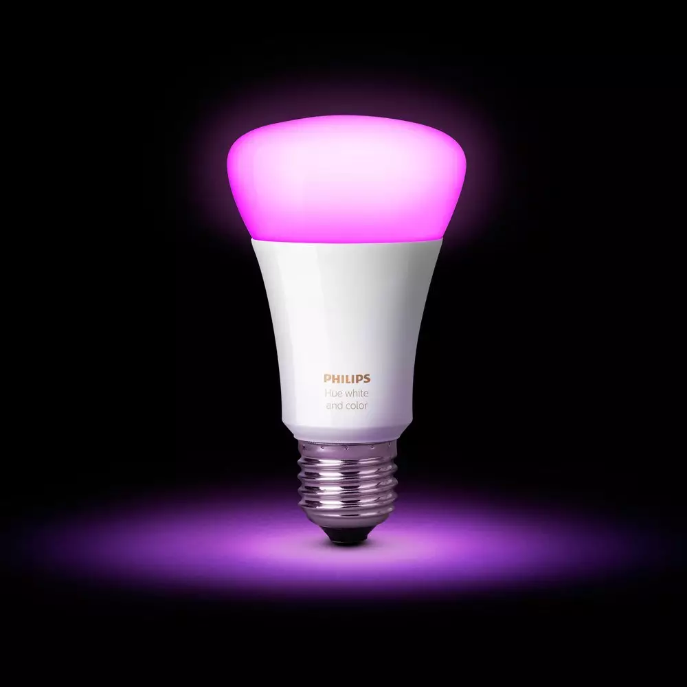 Inteligentna żarówka Philips LED