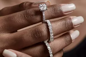 המקום הטוב ביותר לקנות טבעת אירוסין באינטרנט jared