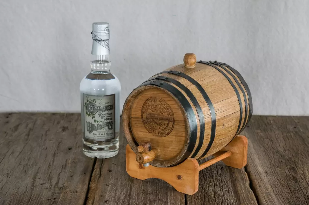 mini whisky barrel