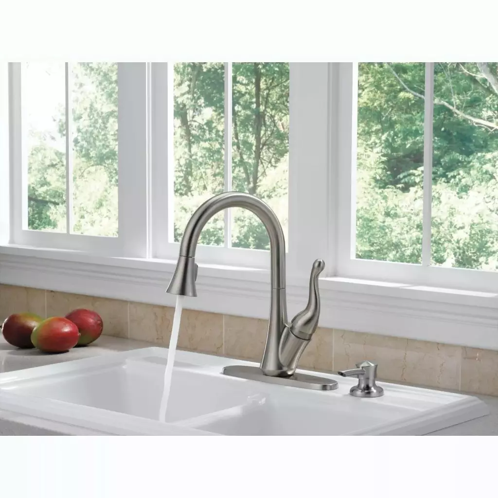 Faucet tal-Kċina Pull-Down Delta Talbott