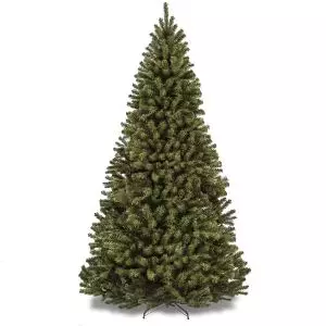 အကောင်းဆုံးရွေးချယ်မှုထုတ်ကုန် 7.5 ပေ spruce အတု ခရစ်စမတ်သစ်ပင်ကို အဖြူရောင်နောက်ခံတွင် ချိတ်ထားသည်။