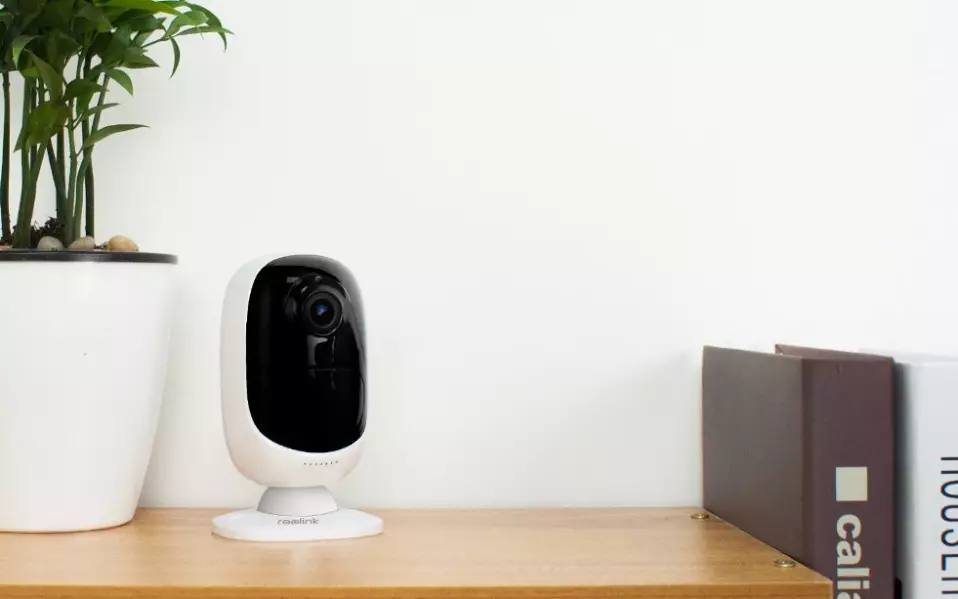 reolink argus security camera