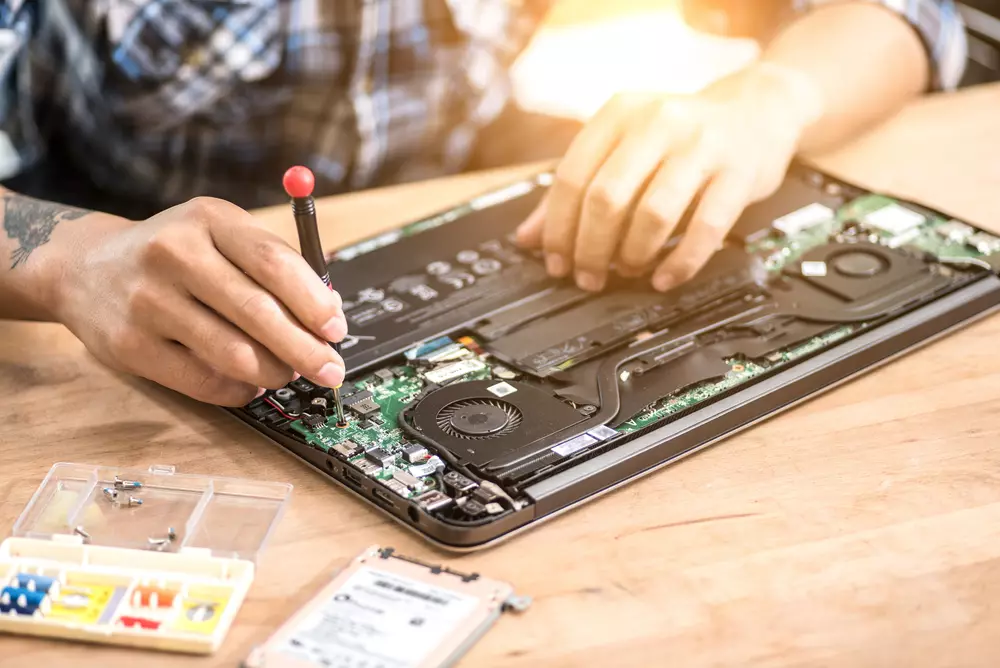 Reparadors de màquines: els 5 millors kits de reparació d'ordinadors per menys de 30 dòlars