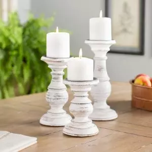 Білий дерев'яний набір настільних свічників із 3 предметів