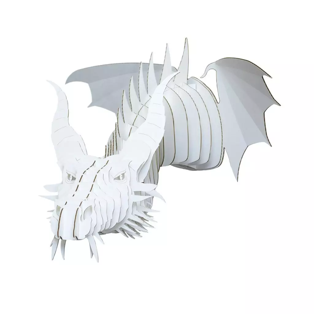 ເພີ່ມການສໍາພັດຂອງ Fantasy ກັບເຮືອນຂອງທ່ານກັບ Nikita, Cardboard Dragon Head