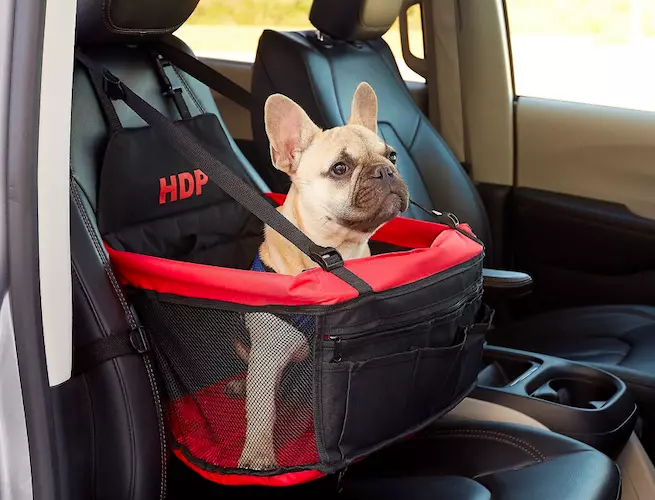 HDP Deluxe Lookout Dog Booster Car