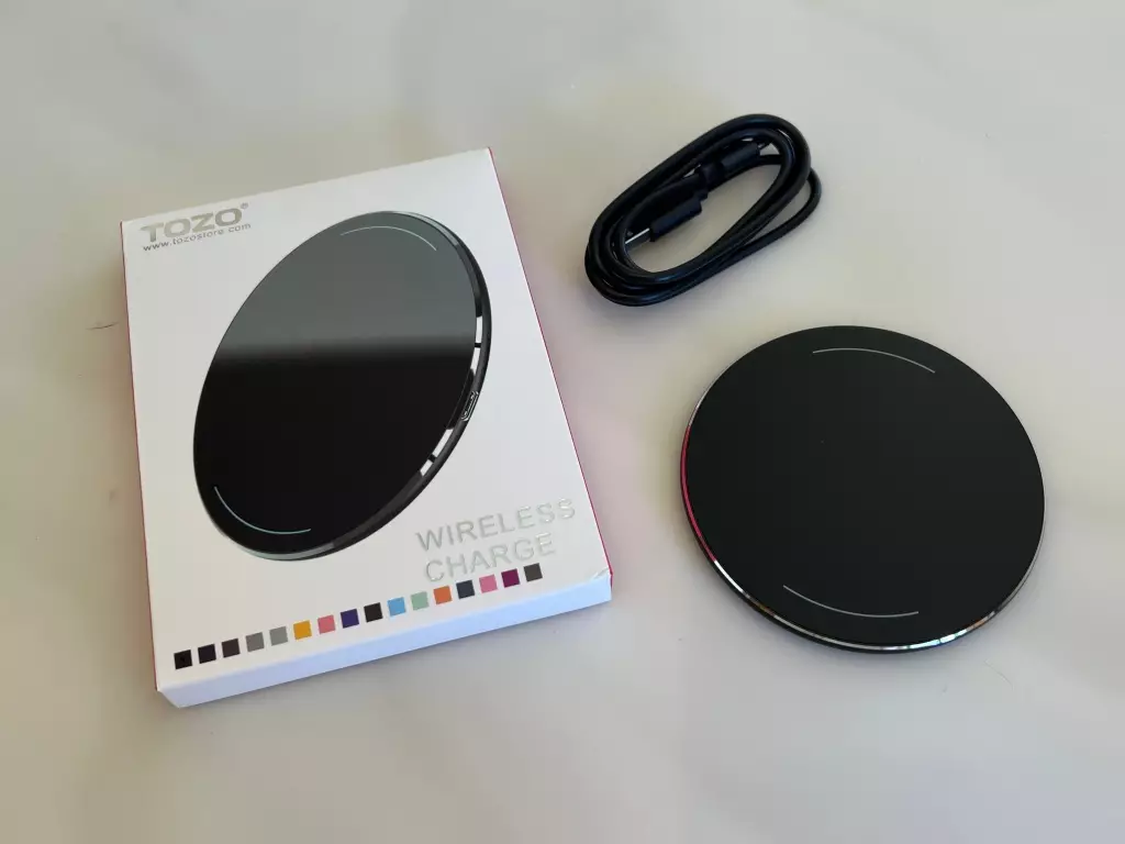 TOZO W1 Qi charger, ndemanga