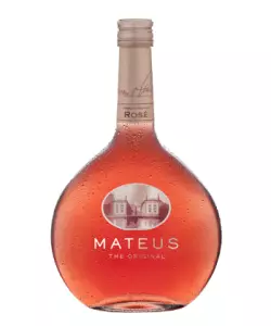 Vinul Rose Mateus