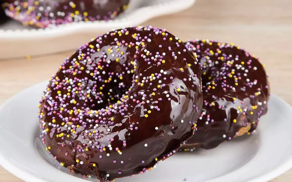 Katz Donut mit Glutenfreier Schokoladenglasur