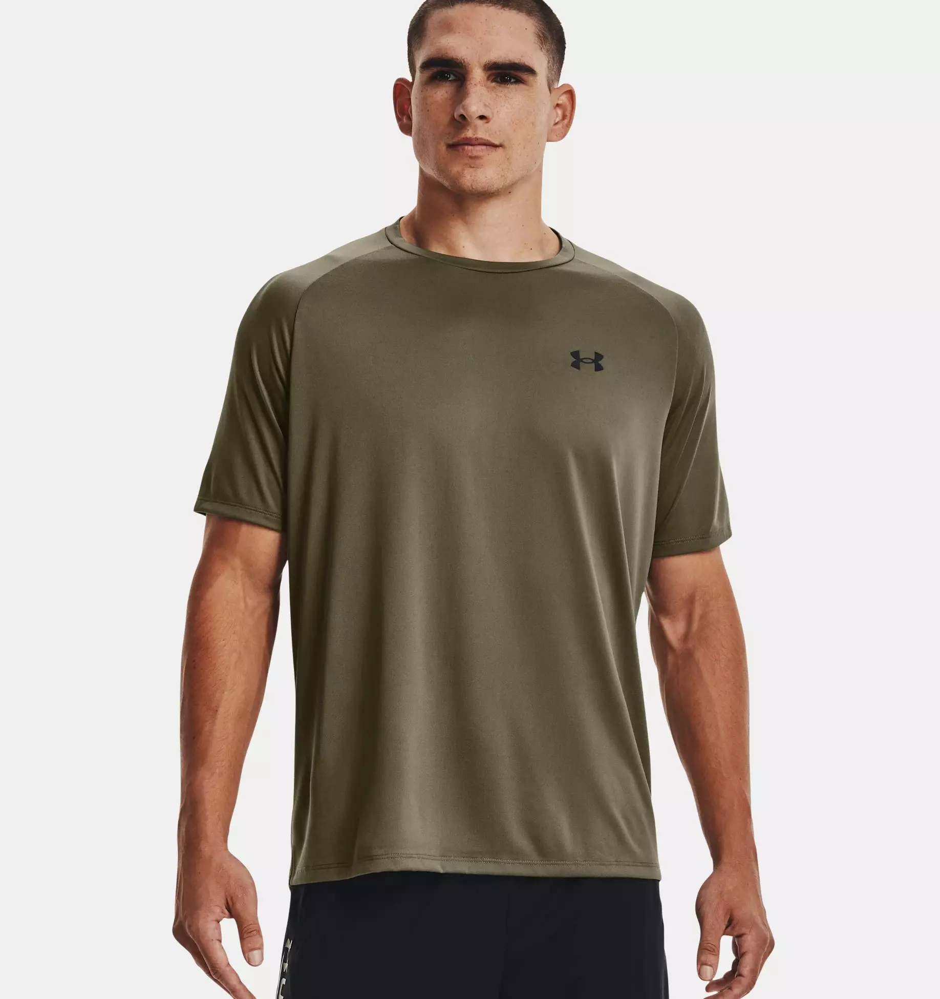 חולצת שרוולים קצרים של Under Armor UA Tech 2.0
