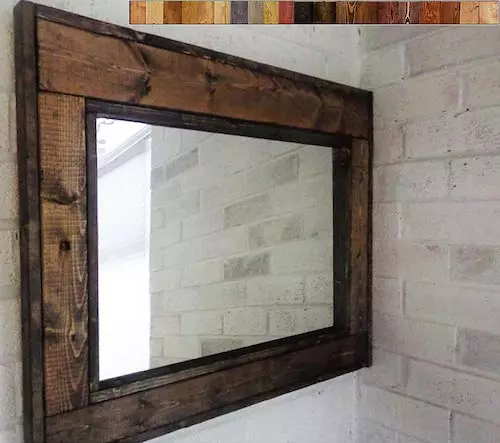 Zrkadlo s dreveným rámom z recyklovanej rybej kosti