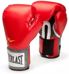 nejlepší koníčky pro muže - červené boxerské rukavice everlast