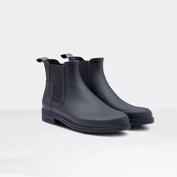 Hunter Boots – Granatowe, wyrafinowane męskie buty Chelsea o wąskim kroju