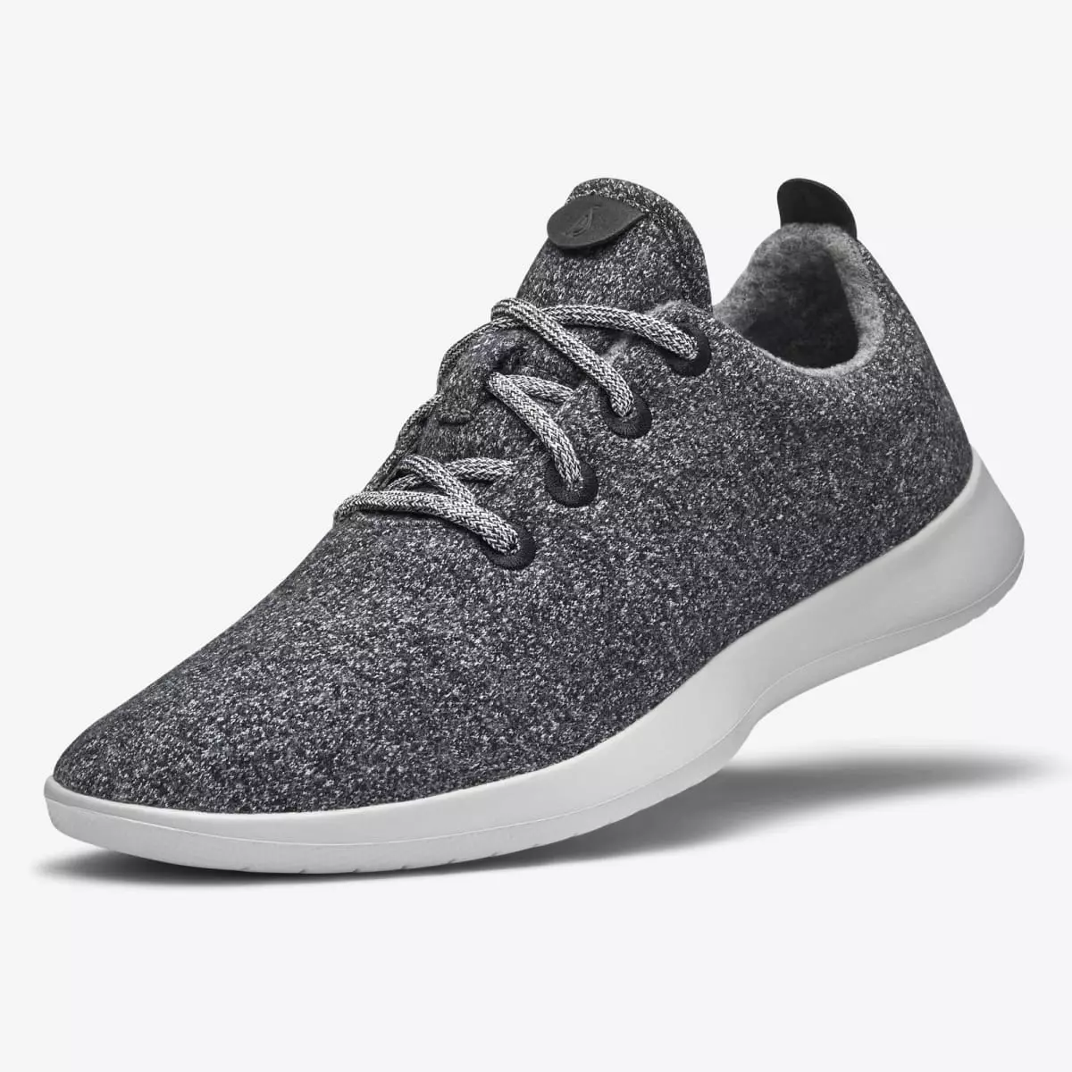 Allbirds Wool Runners, esgidiau gorau ar gyfer sefyll