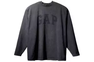 Тениска с дълъг ръкав Yeezy Gap, проектирана от Balenciaga Dove