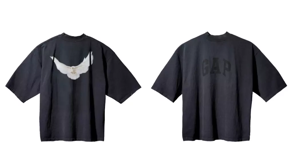 yeezy gap balenciaga dove t-skjorte