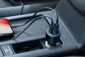 Chargeur voiture Anker PowerDrive Speed+ Duo