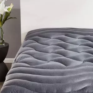 SLEEP ZONE premium matrasdeksel, koelende matrastopper