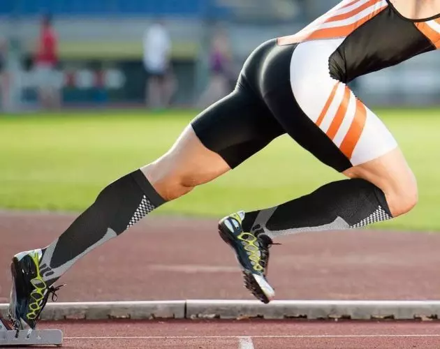 Kompressioun Socken fir Männer