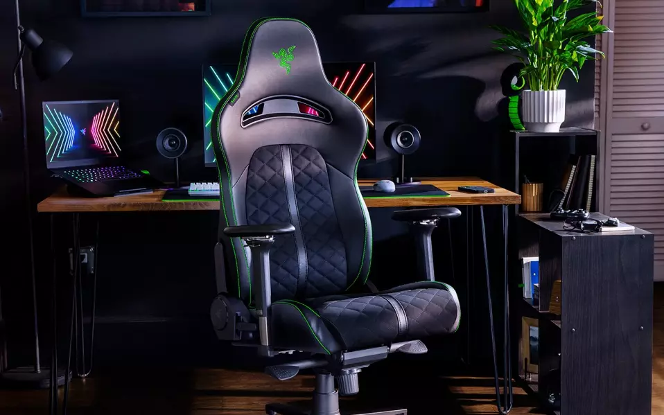 Razer Enki leikjastóll að framan