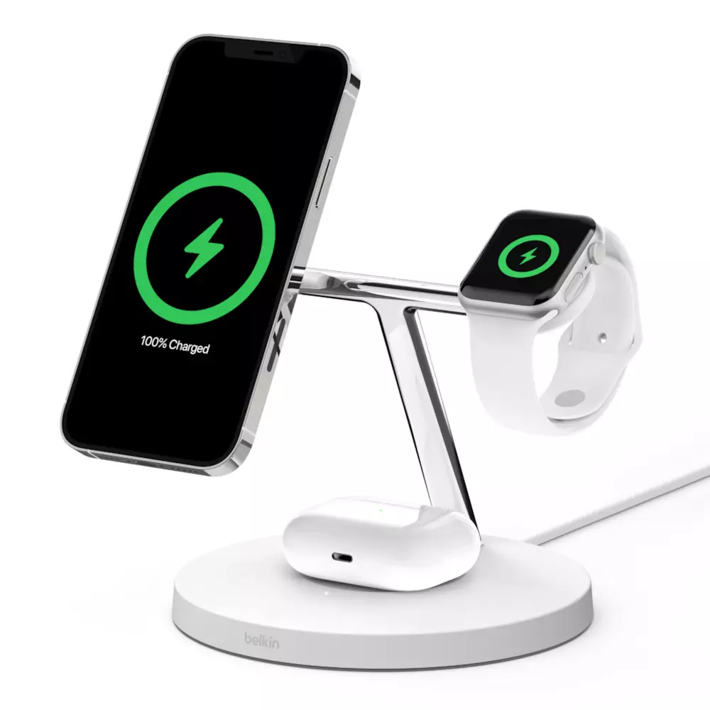 I-Belkin 3-in-1 Wireless Charger ene-MagSafe