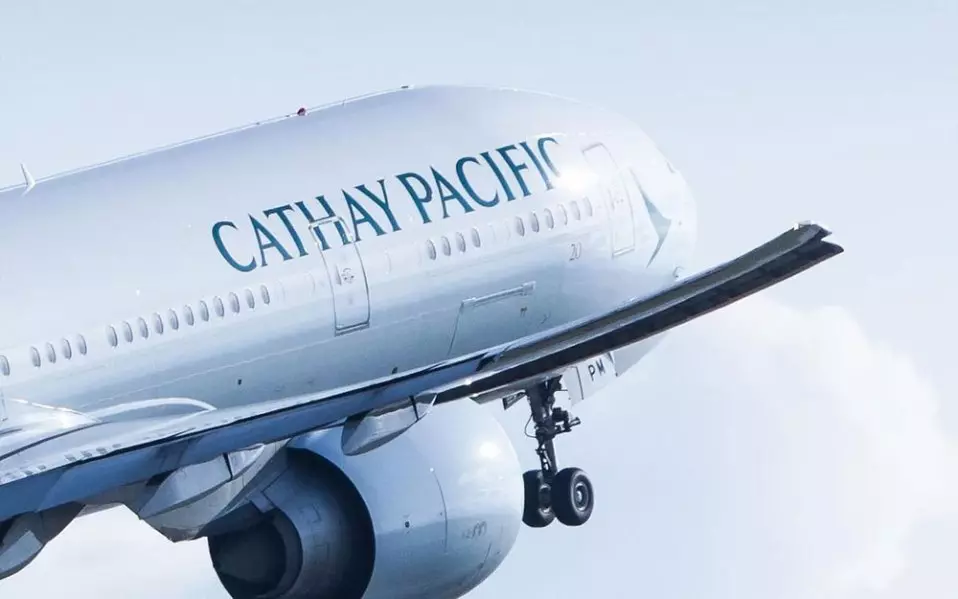 review kelas bisnis cathay pacific