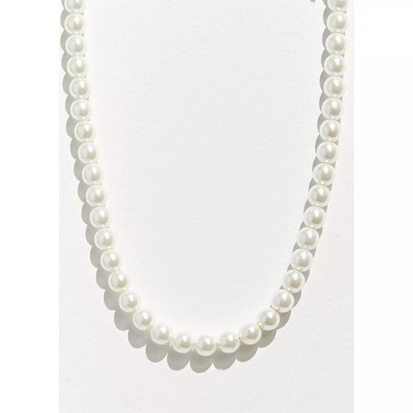 UO Pearl Necklace