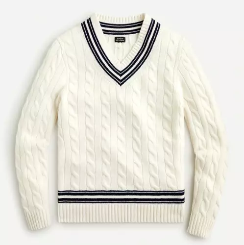 10 свитеров с V-образным вырезом, которые помогут украсить ваш следующий наряд 4550_6