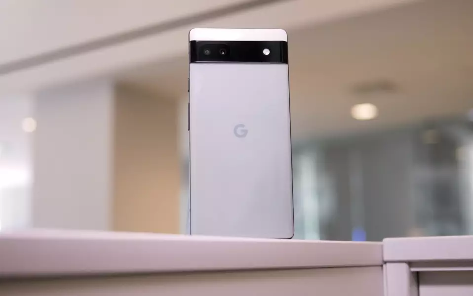 Google Pixel 6a recenzija