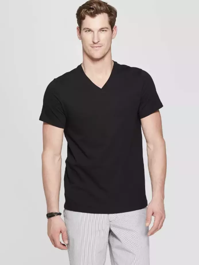 Goodfellow & Co. Машка стандардна фит црна маица со кратки ракави Lyndale со V-деколте