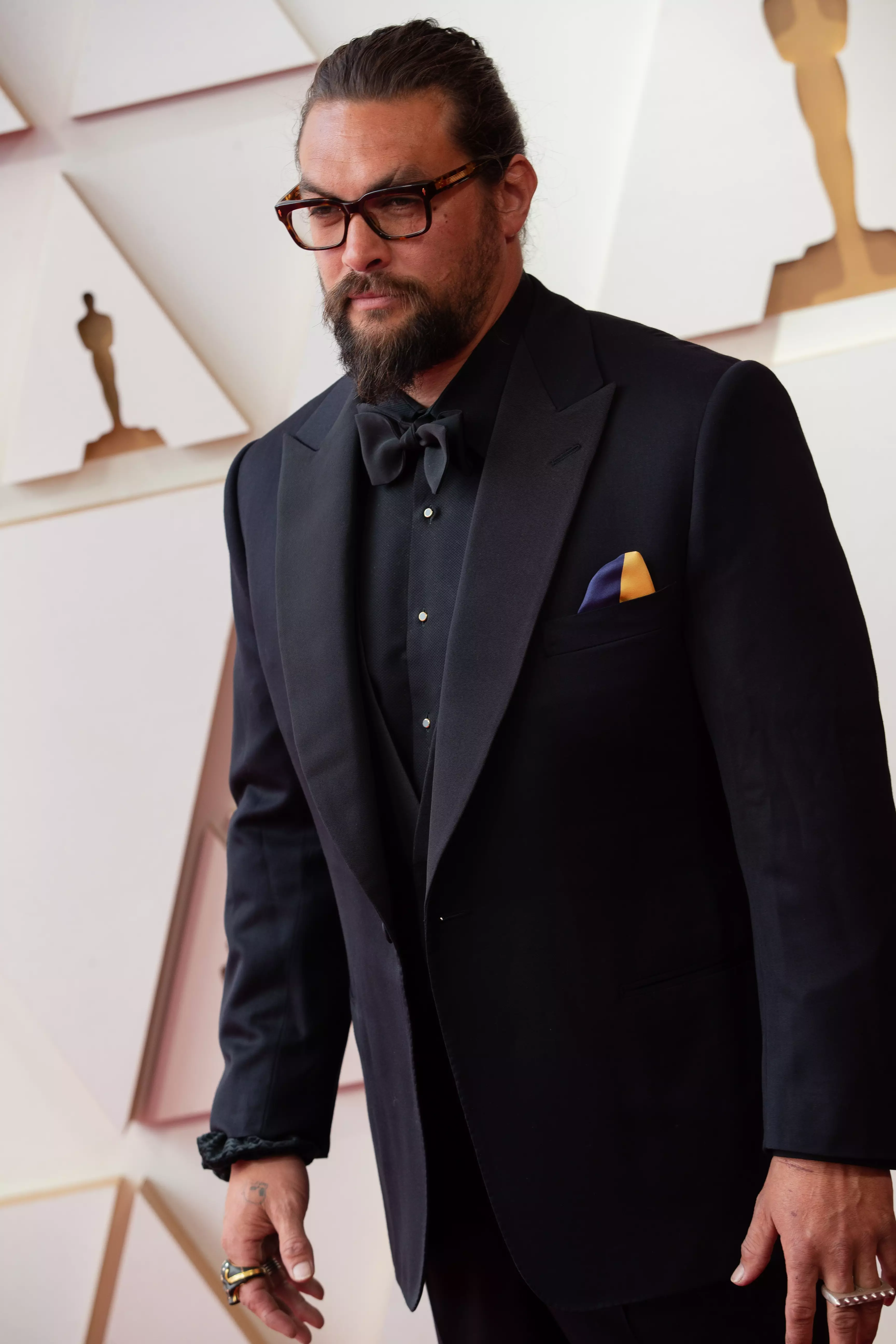 Jason Mamoa, na 94th Academy Awards emere na Dolby Theater na Hollywood & Highland Center na Machị 27th, 2022 na Los Angeles, California.