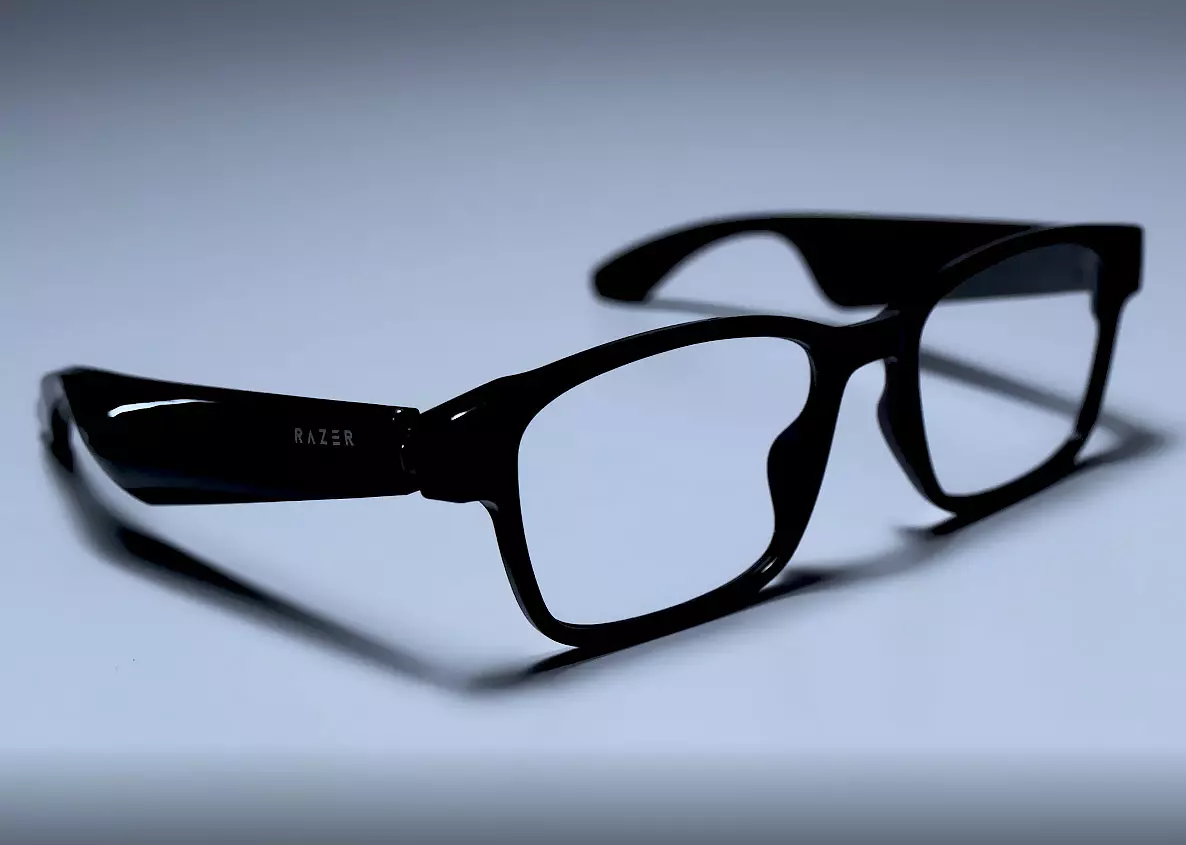 occhiali intelligenti razer anzu