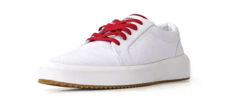 I-Johnny-Footwear-white-sneaker-biodegradable