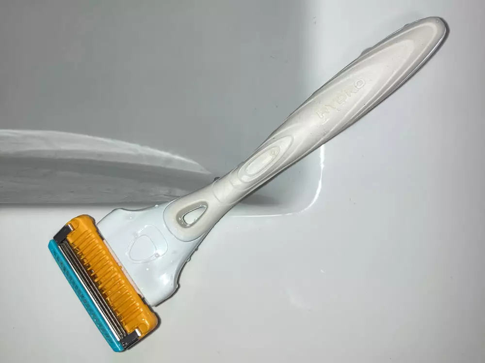 schick hydro stubble eraser, silet paling apik kanggo wong