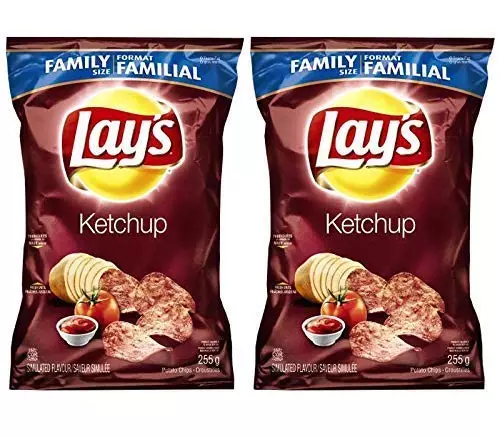 Ketchup kartoshka chipslarini qo'yadi
