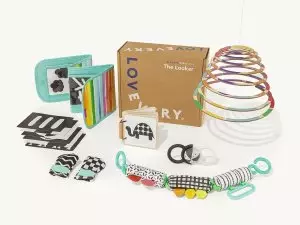 The Looker Play Kit, Lovevery play kits